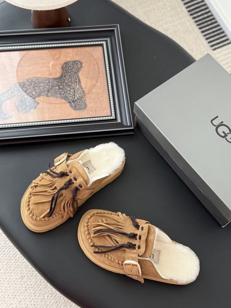 מגפי UGG לרכישה ישירה ממפעל הייצור - WORLD SHOPPING