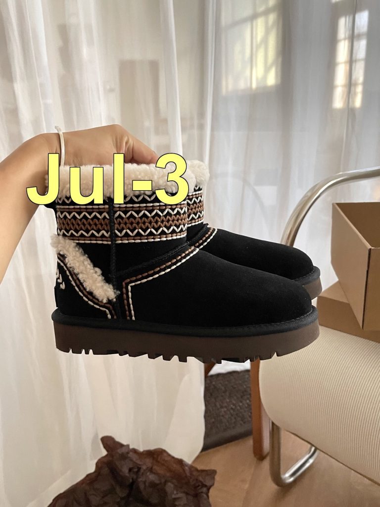 מגפי UGG לרכישה ישירה ממפעל הייצור - WORLD SHOPPING